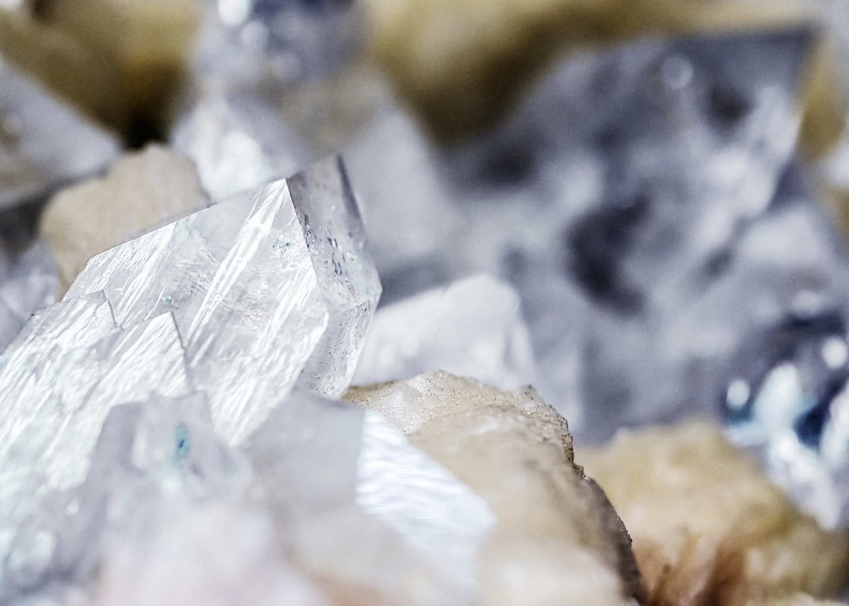 RAUVISIO Crystal Surfaces | Millwork & Cabinetry | REHAU