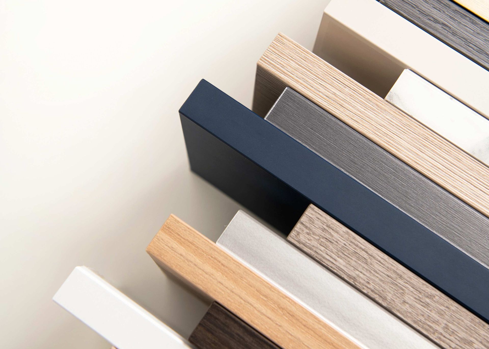 REHAU LaserEdge | Millwork & Cabinetry | Zero-joint edgebanding