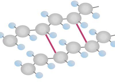 Vantagens dos tubos REHAU PEX-a versus tubos PE-RT | REHAU
