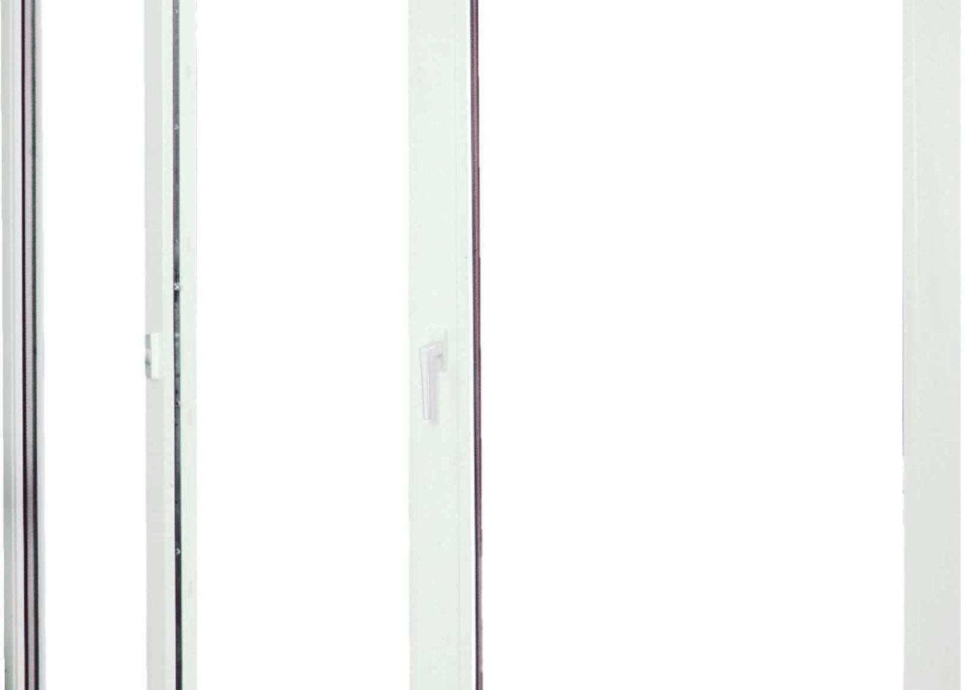 EuroDesign 4500 hospitable window and door design I Windows & Doors I REHAU