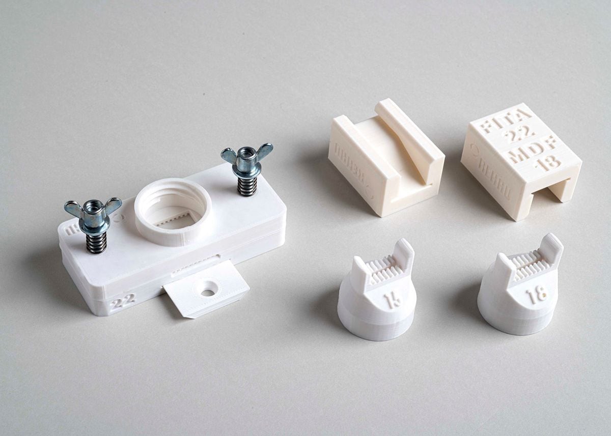 Herramientas manuales para aplicación de cantos