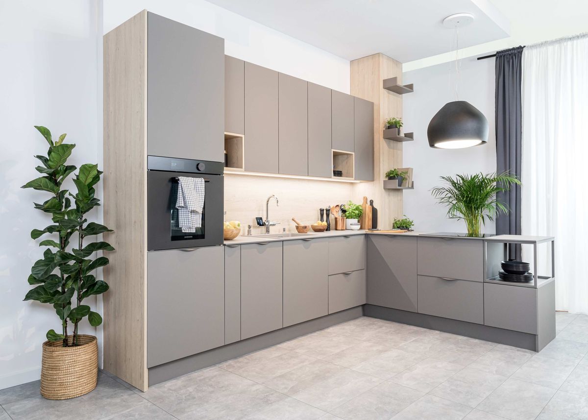 Kitchen Storage Ideas for Modular Spaces