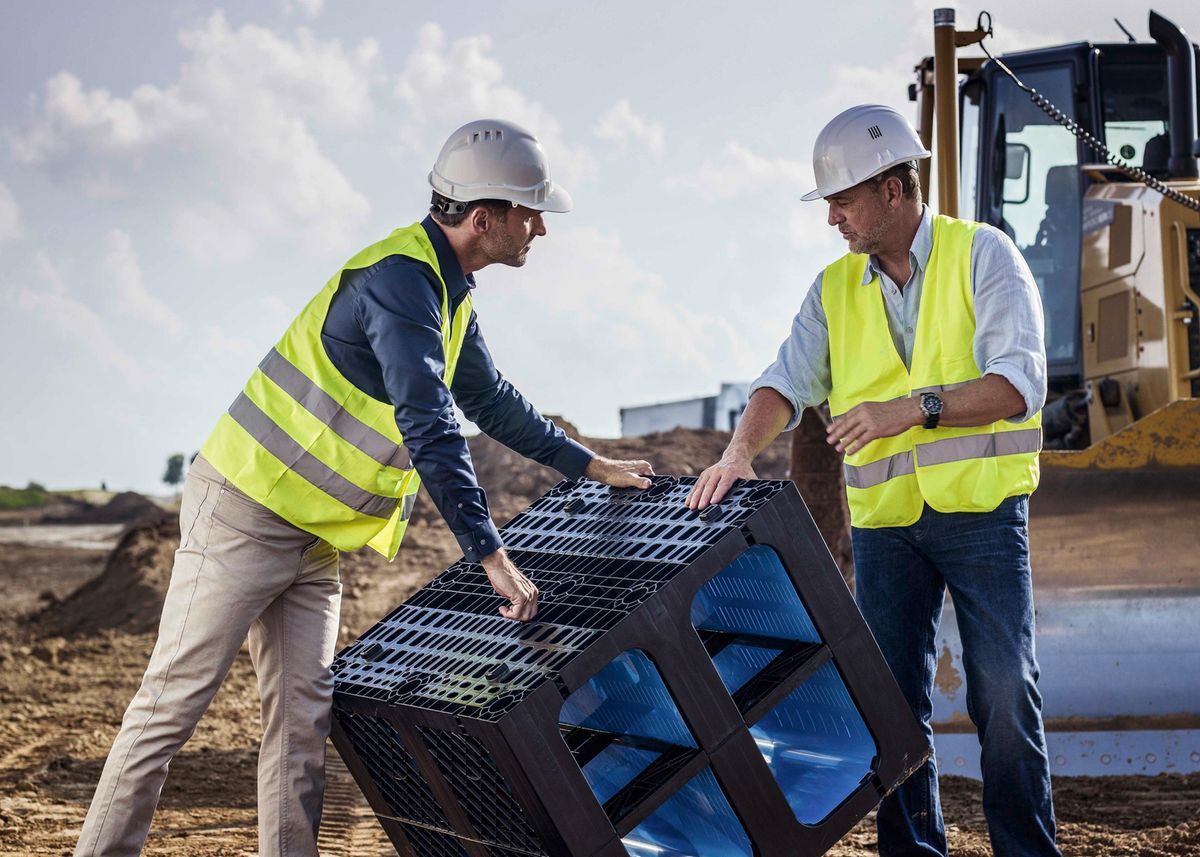 Crate Stormwater Storage system with large hydraulic capacity | REHAU