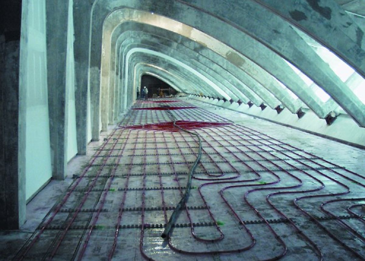 Radiant heating | Mechanical & plumbing | REHAU