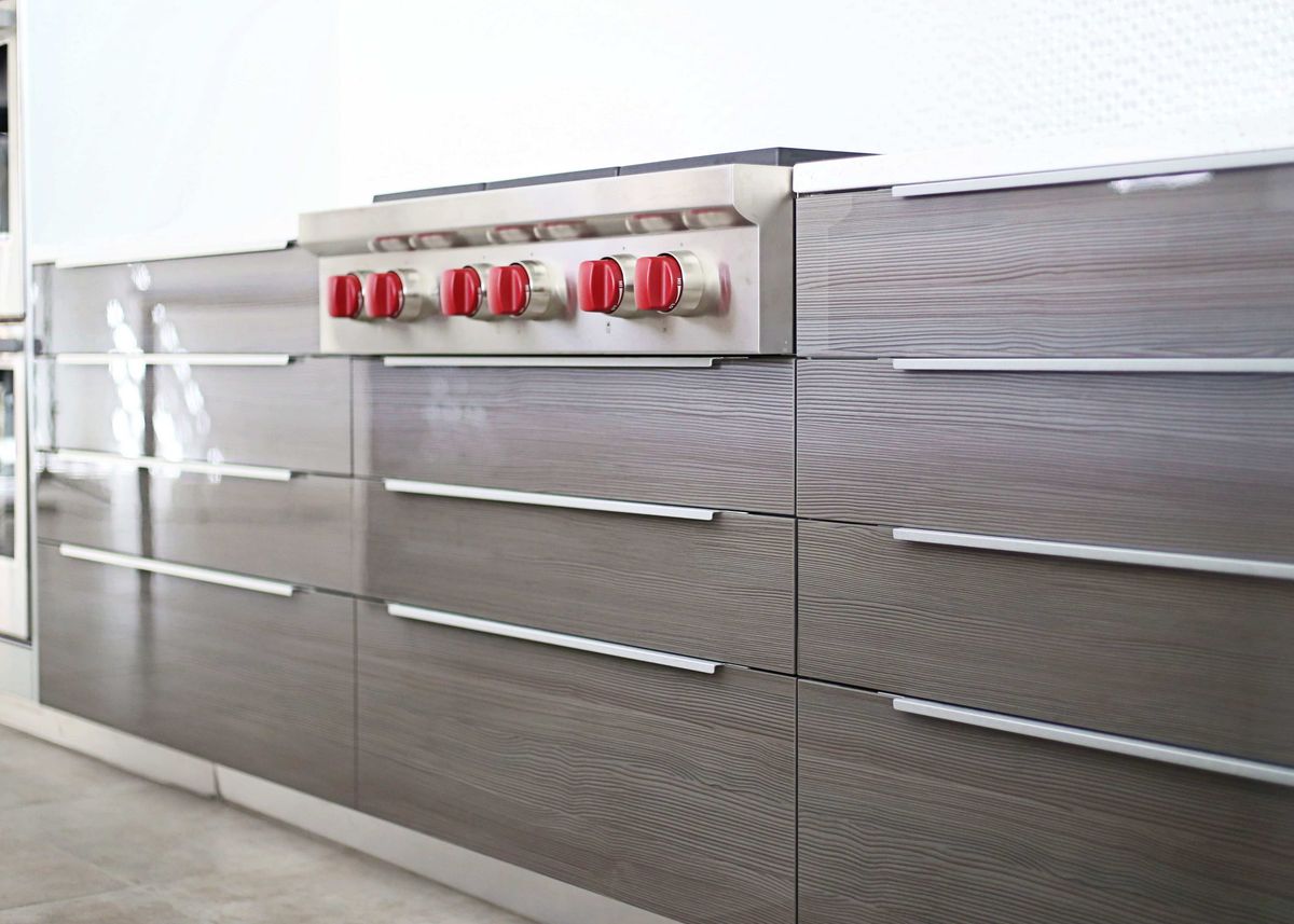 Elite Cabinets | South Harvard Remodel | Millwork & Cabinetry | REHAU