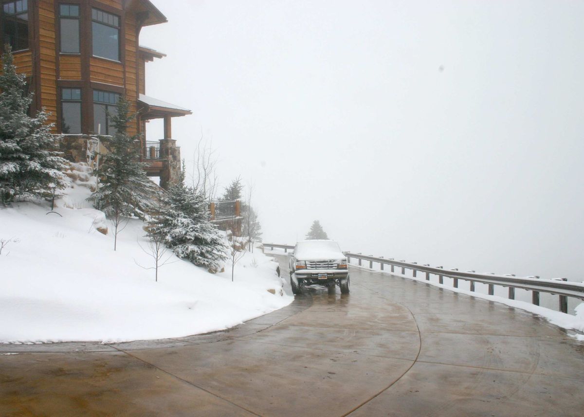 Snow and ice melting | Mechanical & plumbing | REHAU