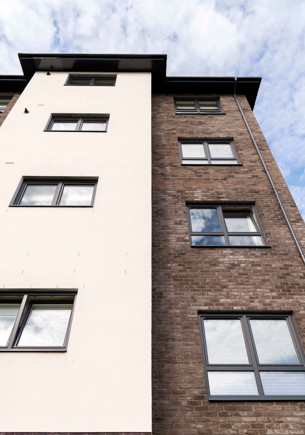 TOTAL70 Tilt & Turn & Casement Windows at Bothwell - REHAU