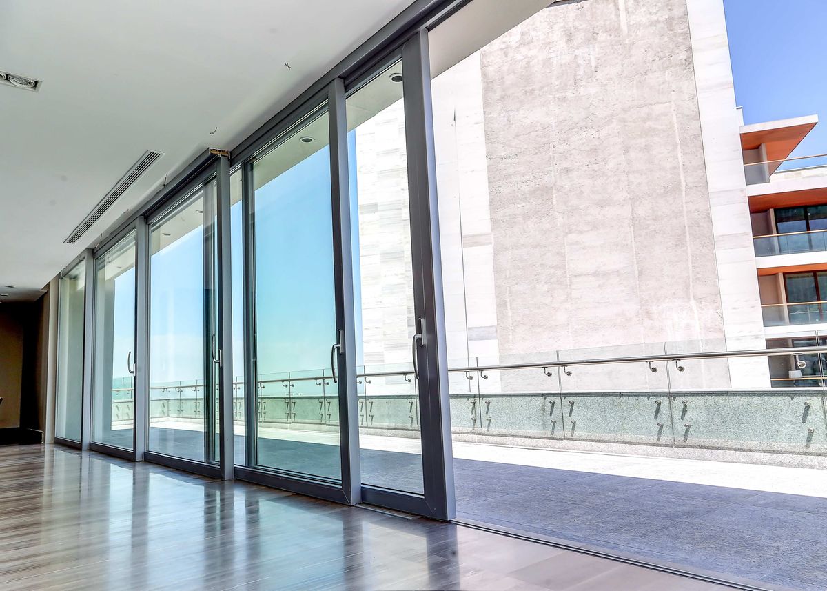 Puertas Corredizas Elevables | Ventanas y Puertas REHAU