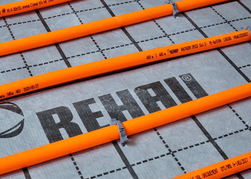 Commercial Underfloor Heating & Cooling Systems - REHAU
