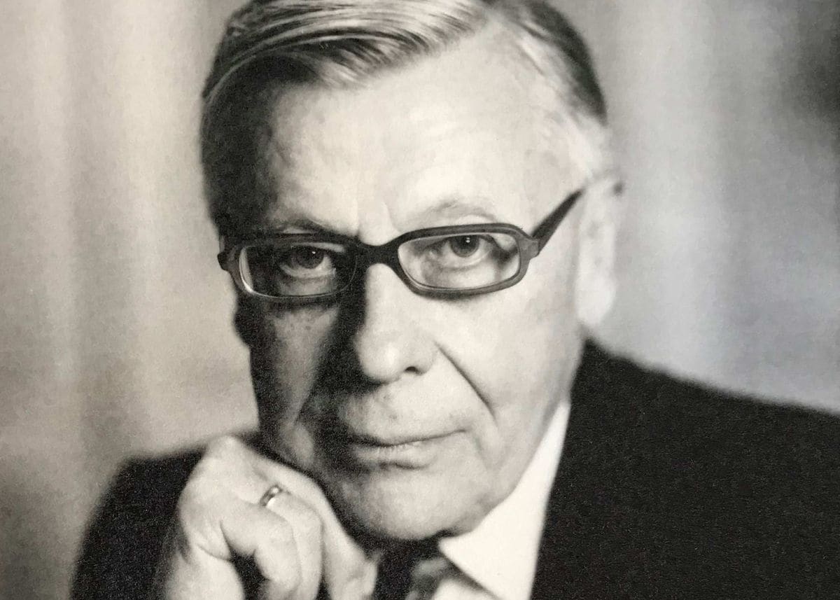 REHAU mourns the loss of company founder Helmut Wagner