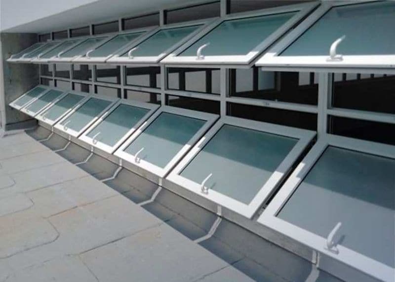 Ventanas Proyectantes | Ventanas y Puertas REHAU