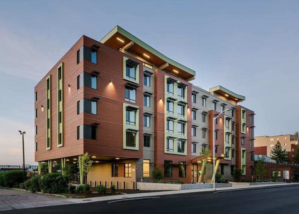 Finch Cambridge - Cambridge, Massachusetts I Windows & Doors I REHAU